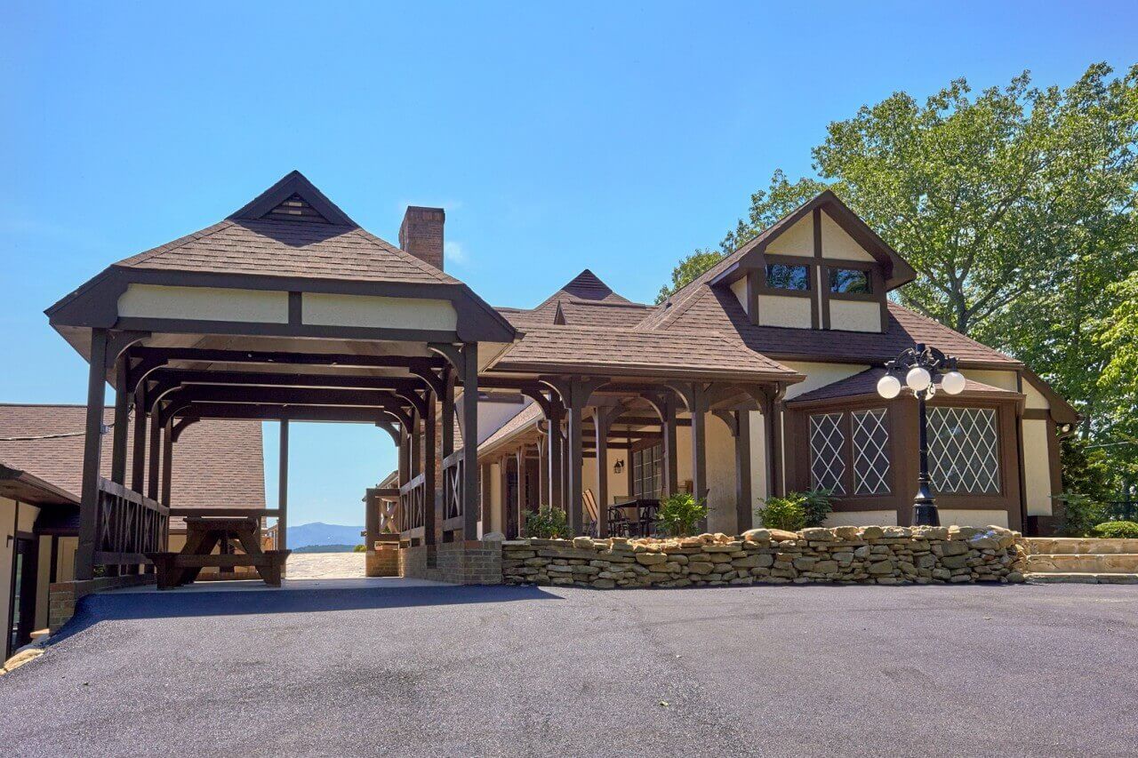 Mountain View Mansion cabin in Gatlinburg | Elk Springs Resort